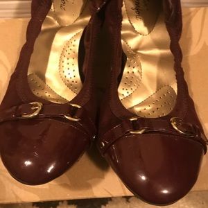 dexflex comfort | Shoes | Dexflex Comfort Flats | Poshmark